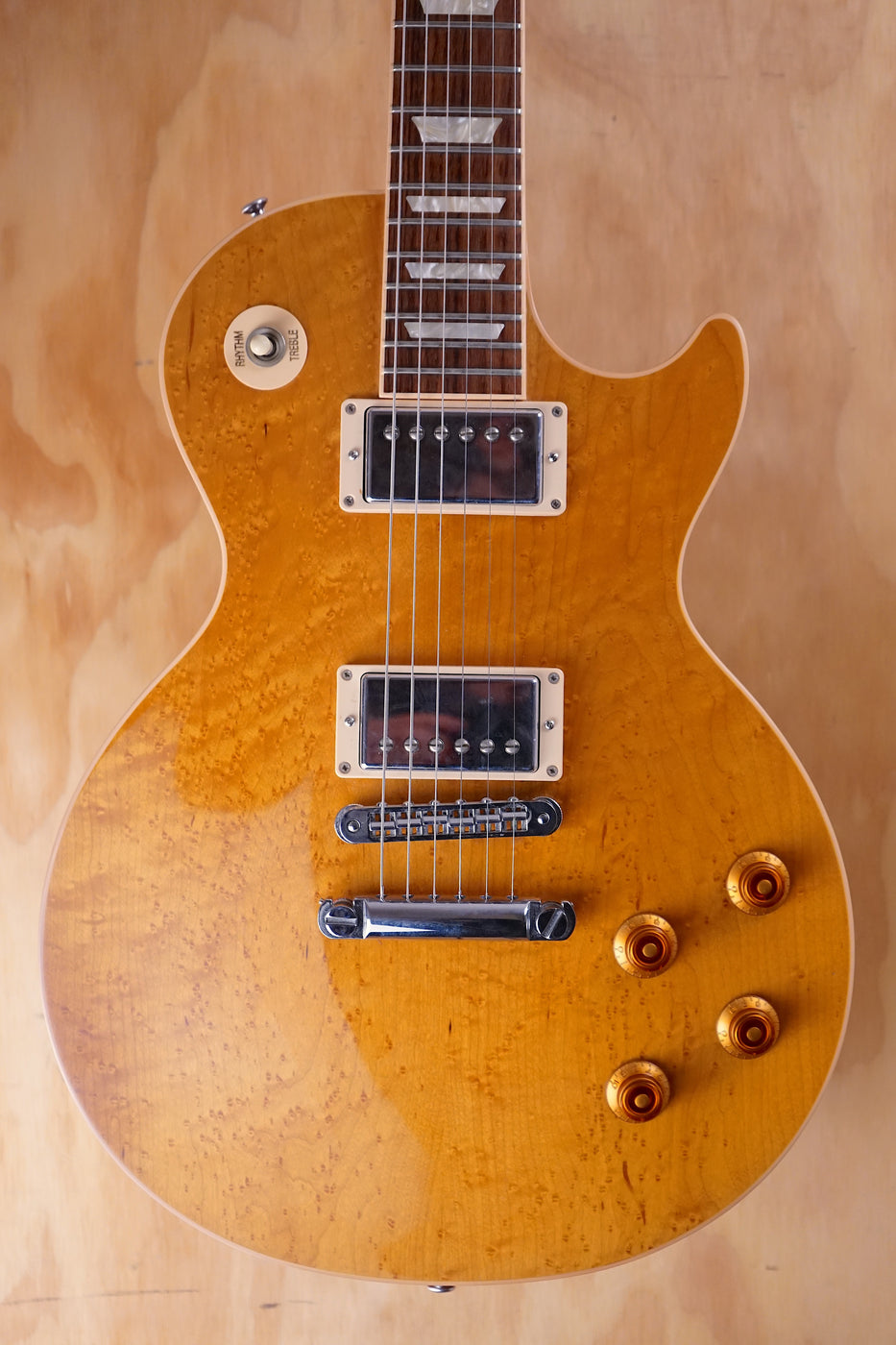 Gibson Les Paul Standard with a Natural Birdseye Maple Top, (Used ...