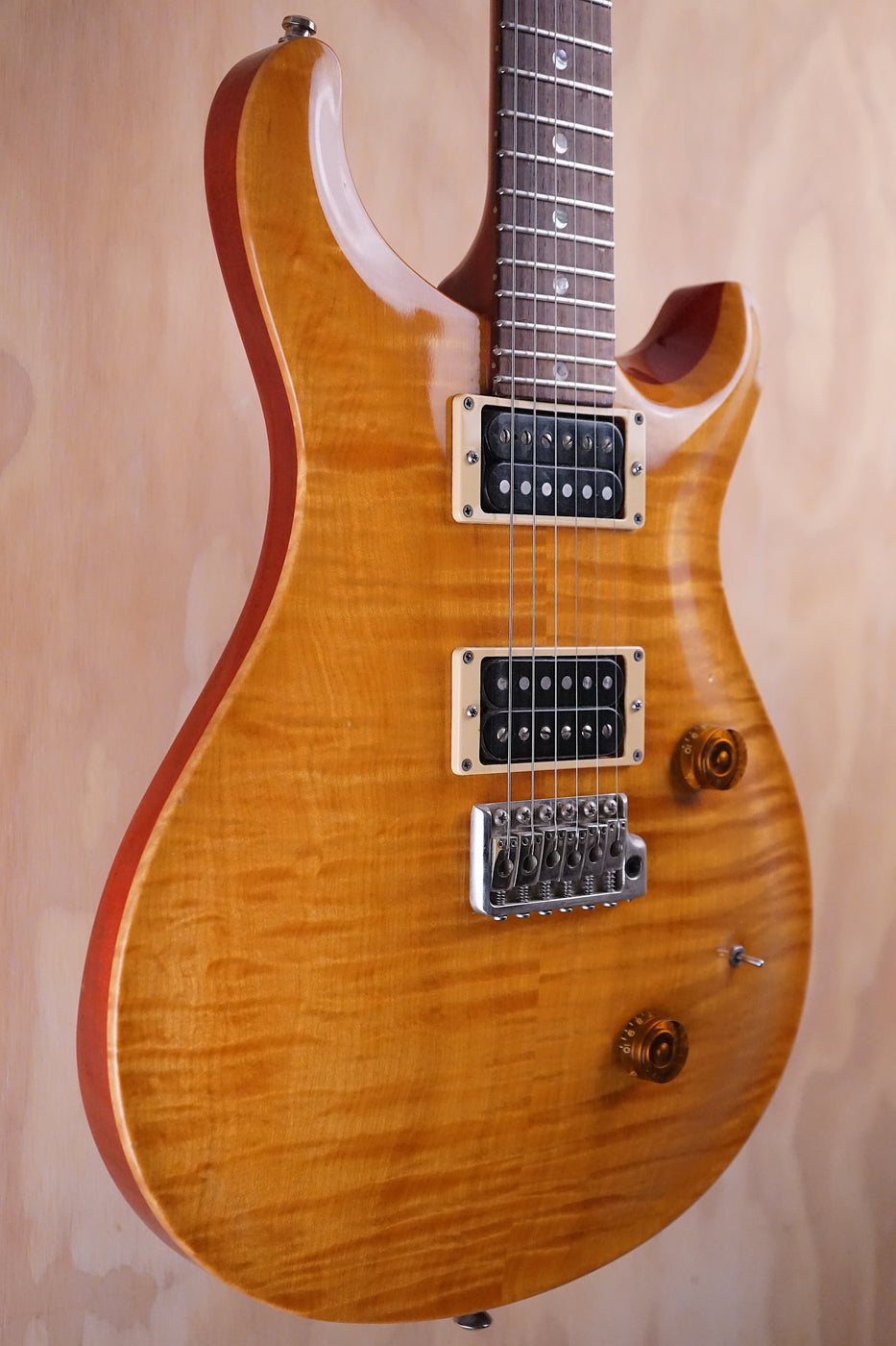 1988 PRS Custom 24 Moon Inlay in Vintage Yellow Electric Guitar, (Used ...
