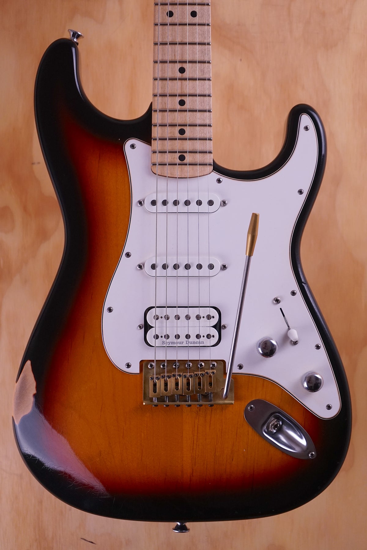 Charvel So-Cal HSS Masterbuilt "Big Rob Knowles" in 3-Tone Sunburst Re ...