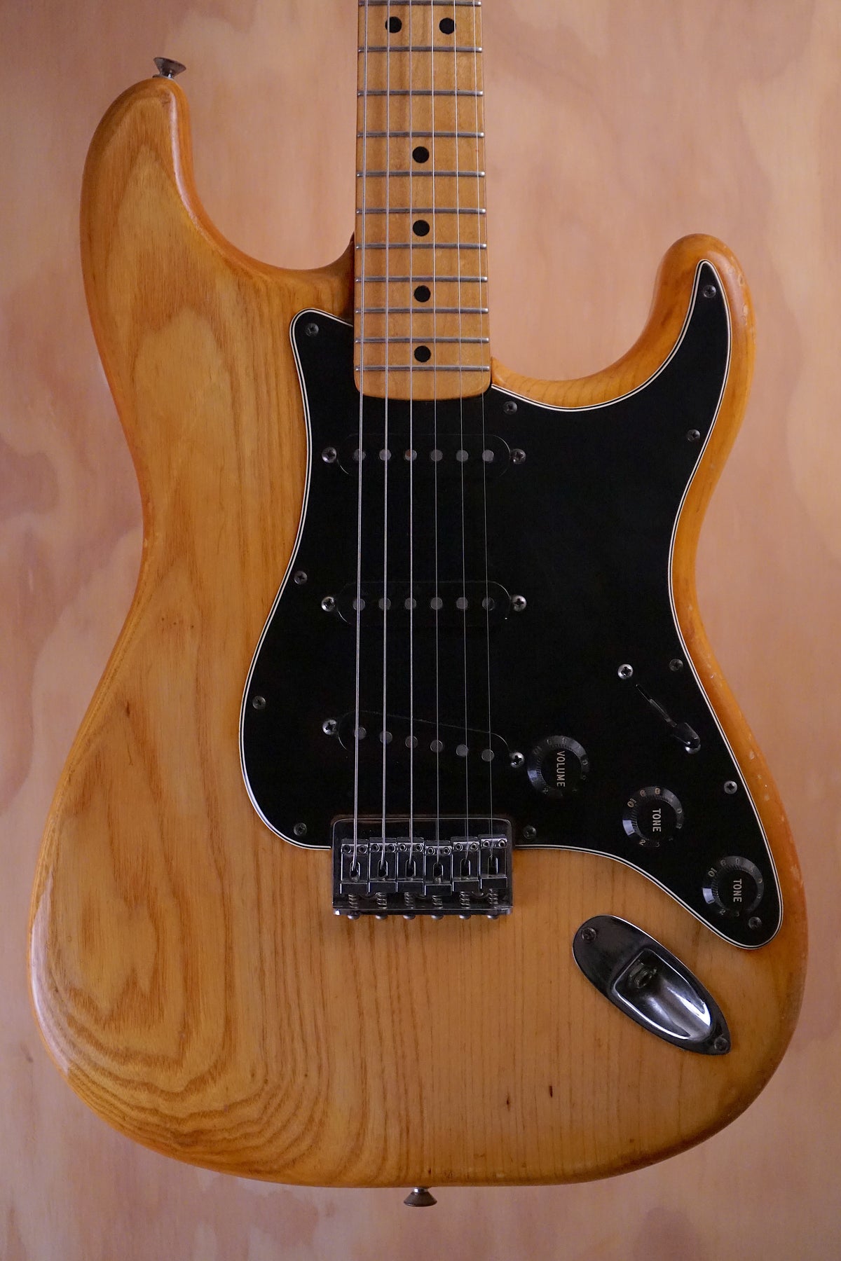 1978 Fender Standard Stratocaster Hardtail in Natural Electric Guitar ...