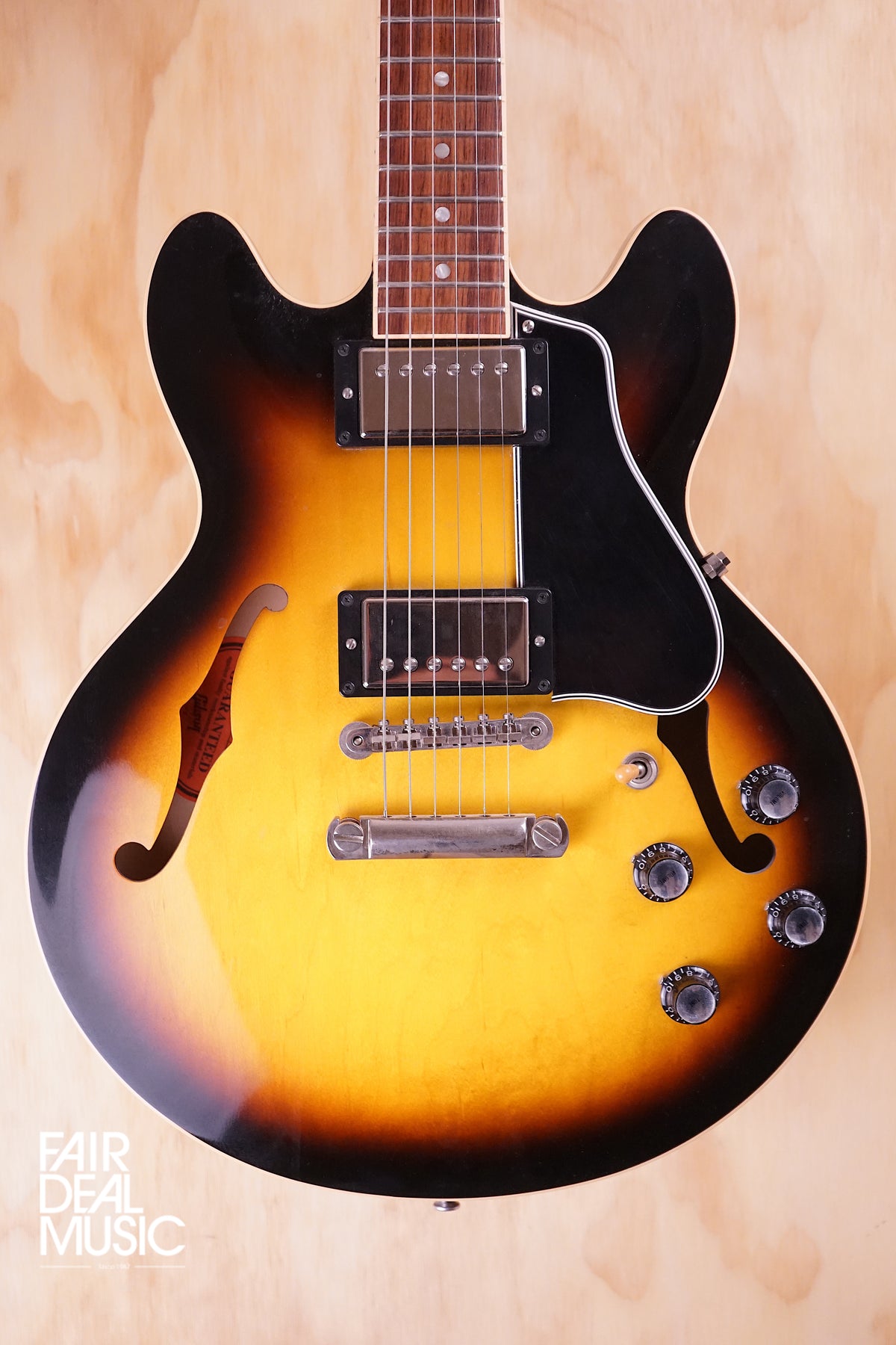 Gibson Custom Shop ES-3399 in Sunburst, (Used) — Fair Deal Music